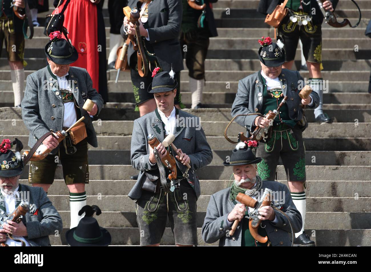 Munich, Germany. 03rd Oct, 2022. Boeller gunners stand on the steps of the Bavaria during the ...