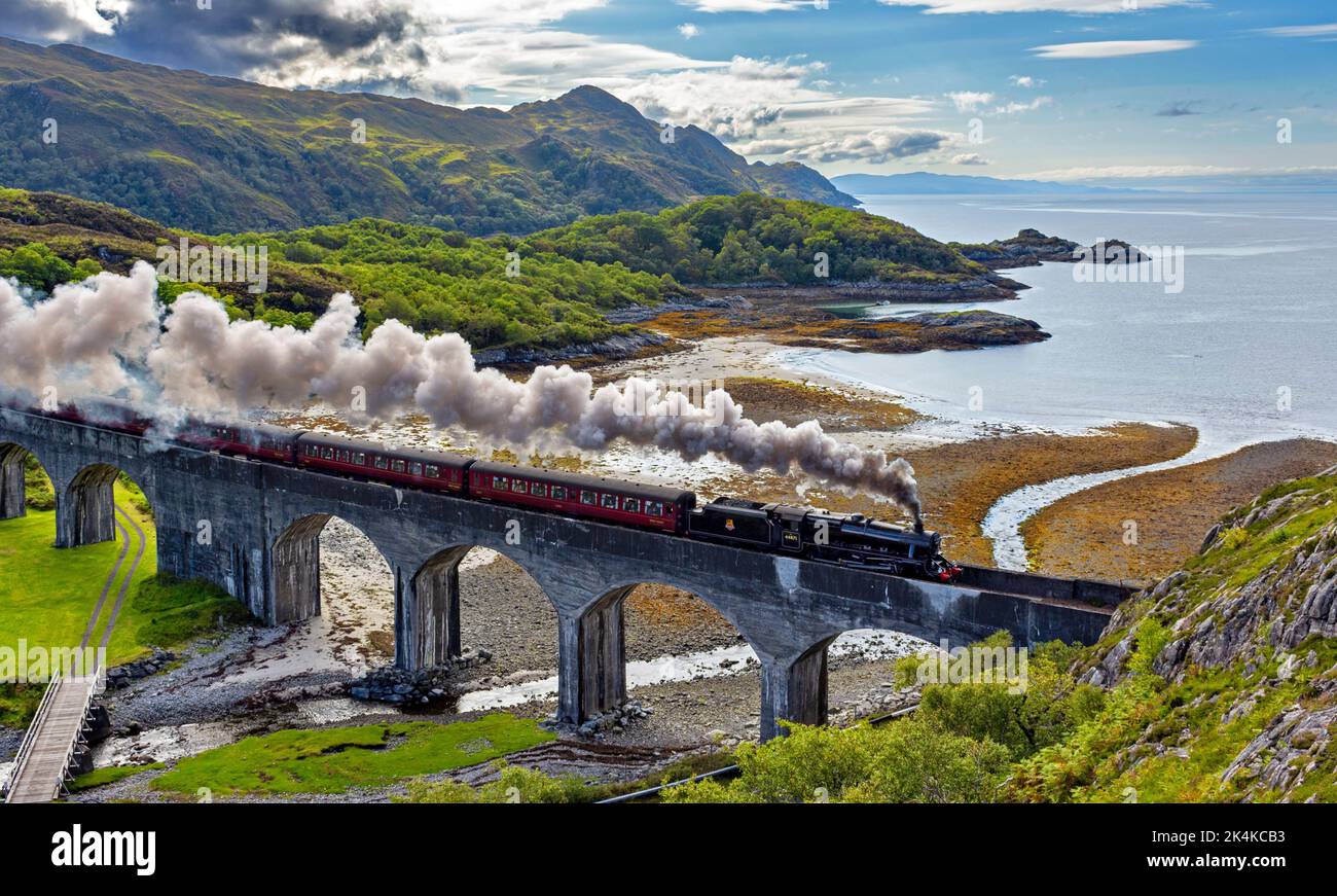 JACOBITE STEAM TRAIN PLUME OF DARK SMOKE FROM THE ENGINE AS IT CROSSES ...