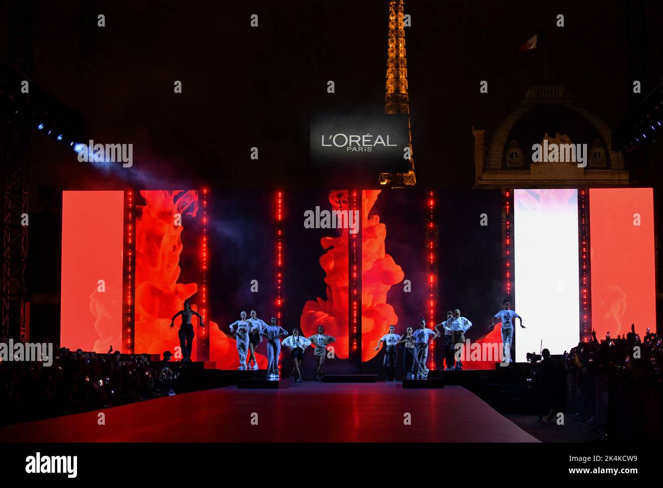 Ambiance of L’Oreal le Defile during Womenswear Spring/Summer 2023 show ...