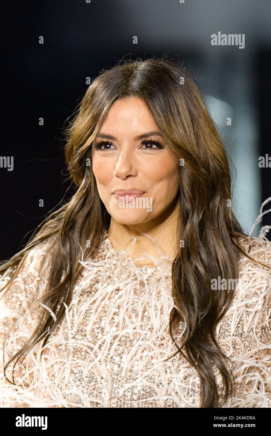 Eva Longoria walks the runway for the L’Oreal Womenswear Spring/Summer ...