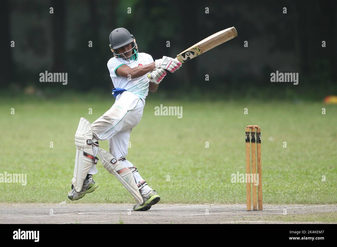 Prime Bank National School Cricket Tournament 2021-22 match between ...