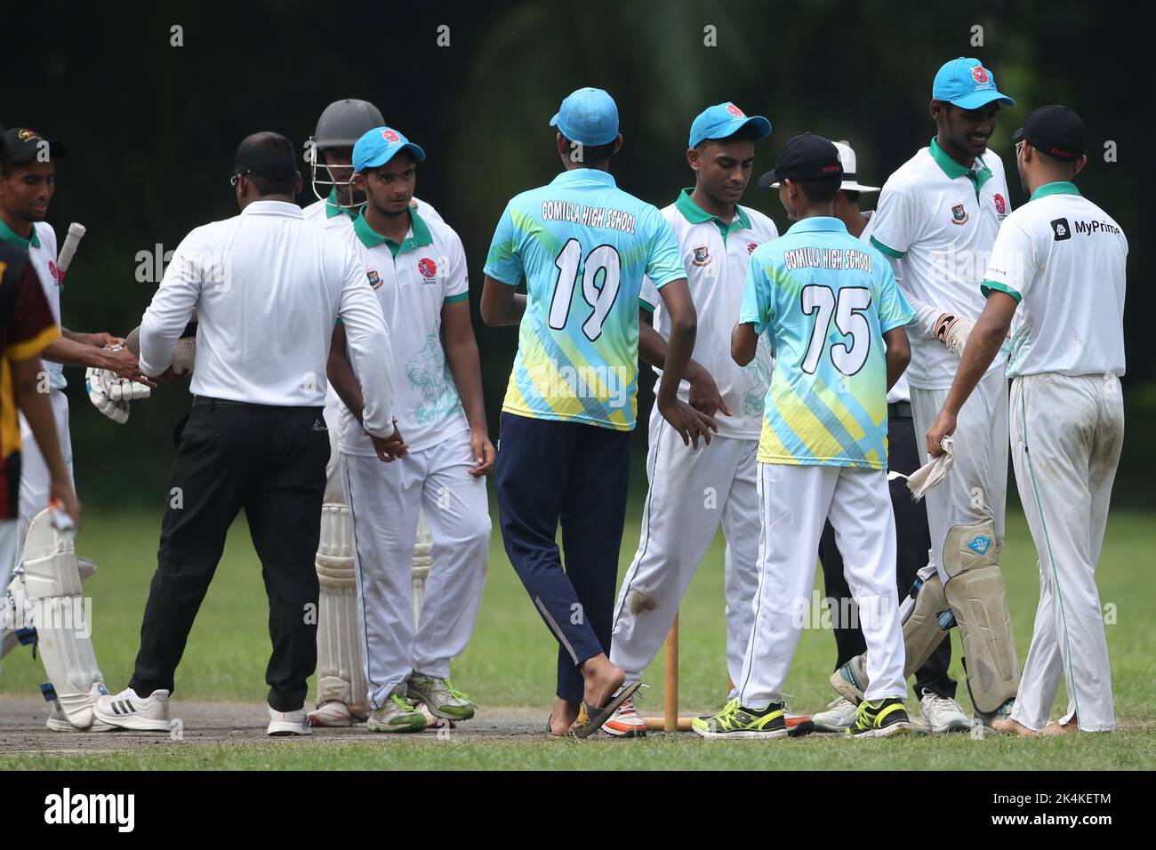 Prime Bank National School Cricket Tournament 2021-22 match between ...