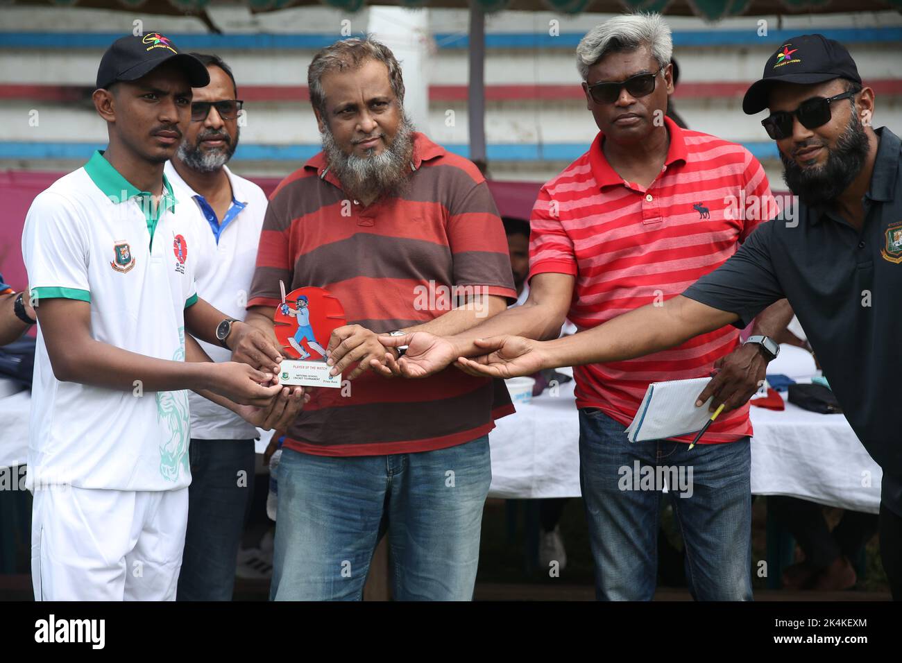 Prime Bank National School Cricket Tournament 2021-22 match between ...