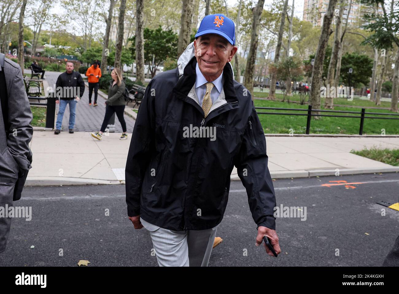 Thomas barrack hi-res stock photography and images - Alamy