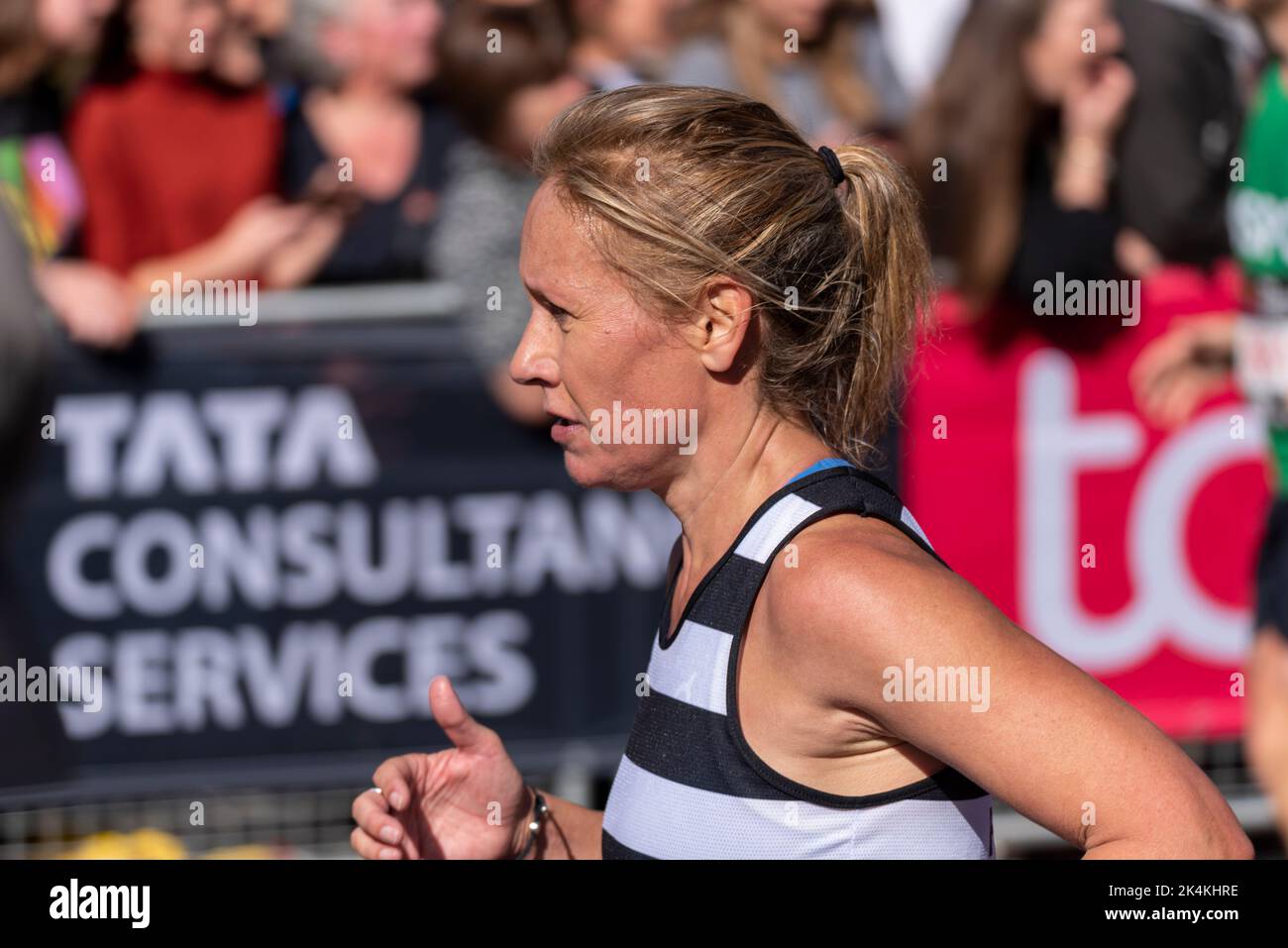 Sophie Raworth running in the TCS London Marathon 2022, on Tower Hill ...