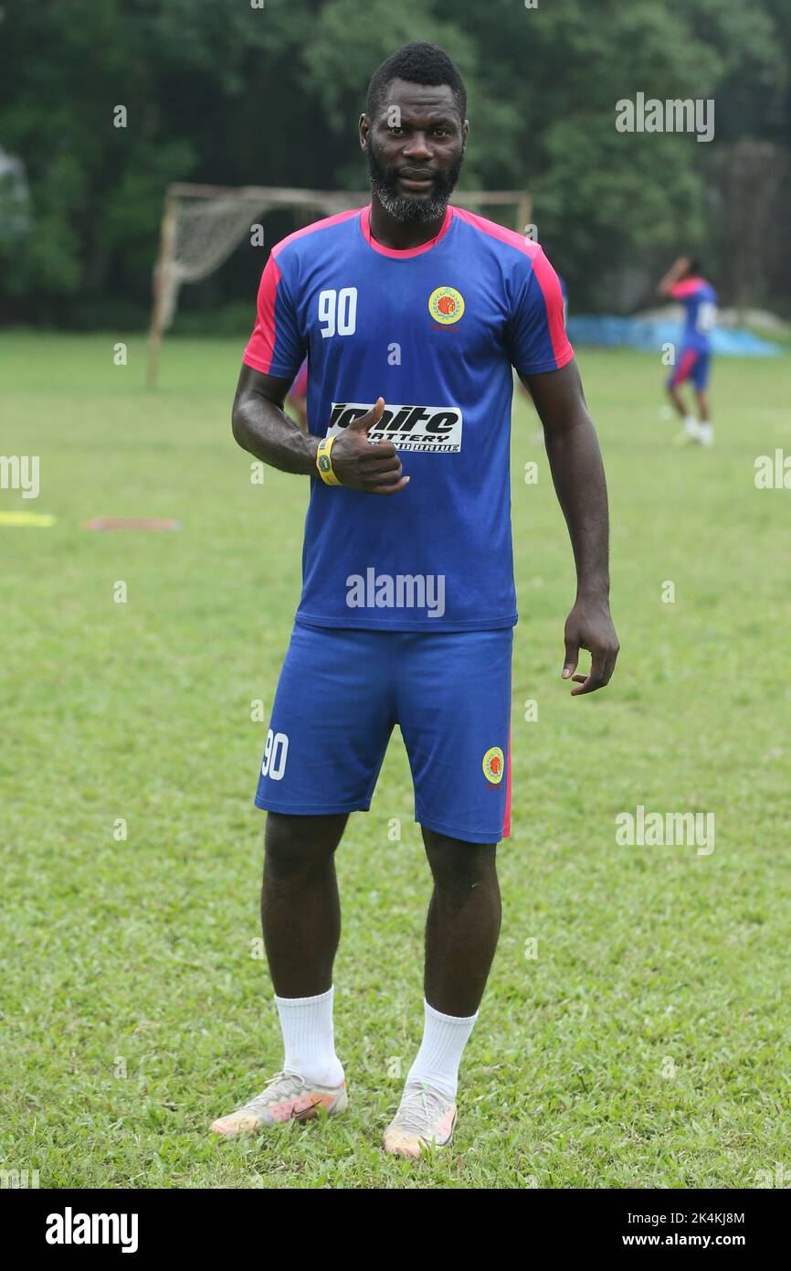 Chottogram Abahani's Nigerian forward Ebimobowei Thankgod, Dhaka ...