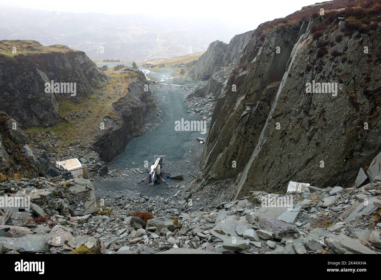 The Old Honister Slate Quarry on Route to the Wainwrights 'Grey Knotts ...