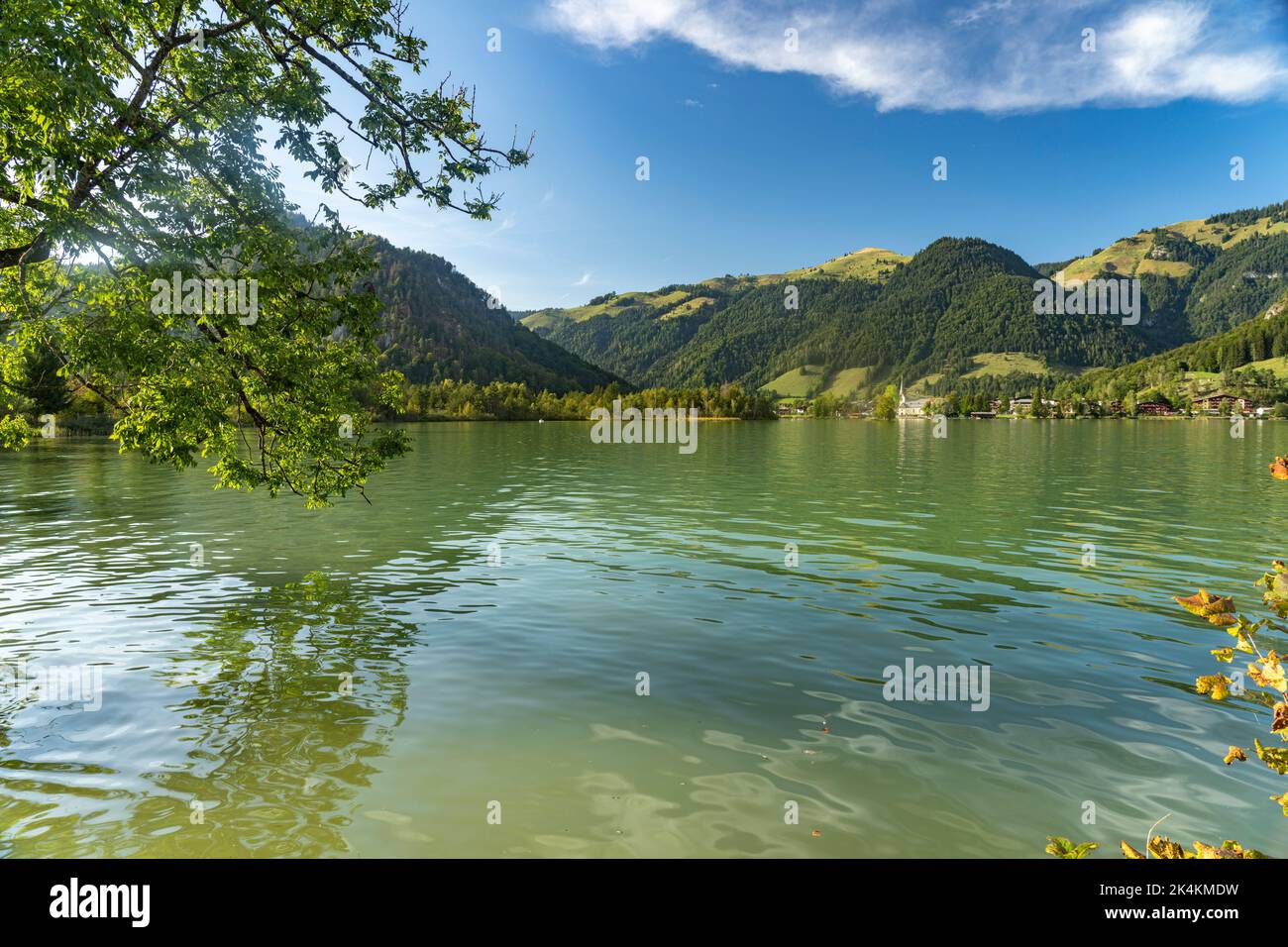 See und Ort Walchsee, Tirol, Österreich | lake and village Walchsee ...