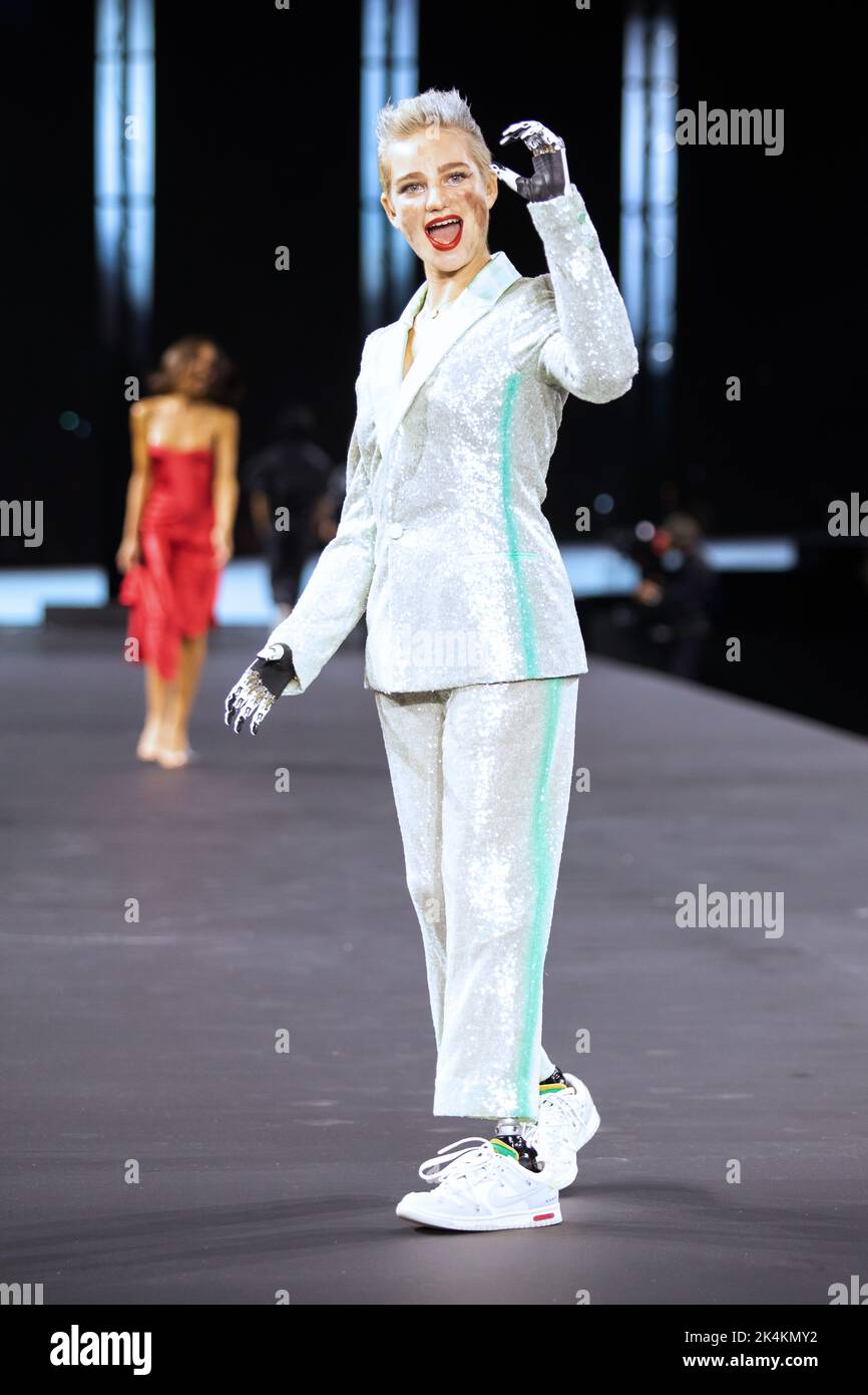 Vio bebe hi-res stock photography and images - Alamy