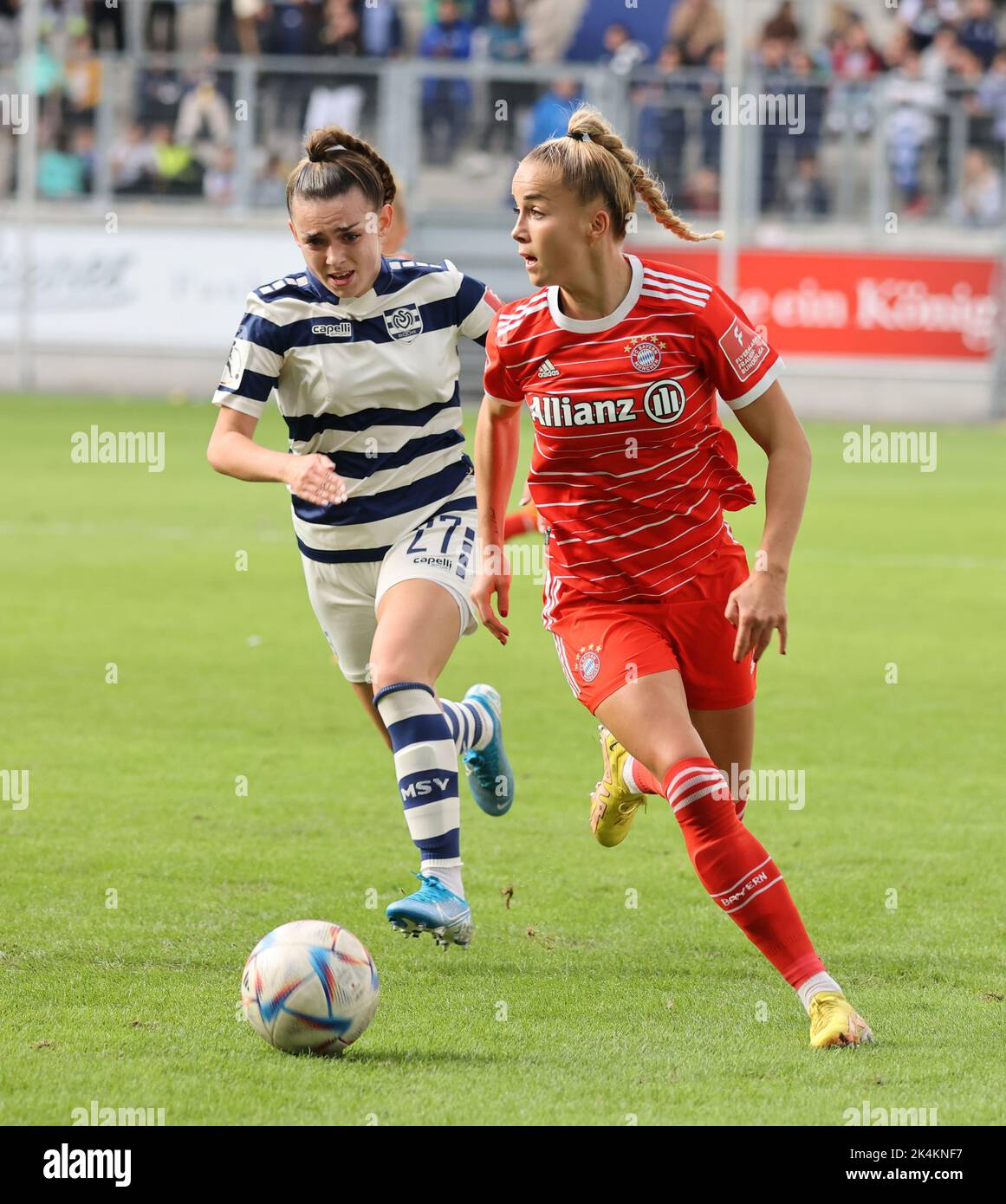 Duisburg, Germany. 02nd Oct, 2022. Flyeralarm Frauen Bundesliga ...