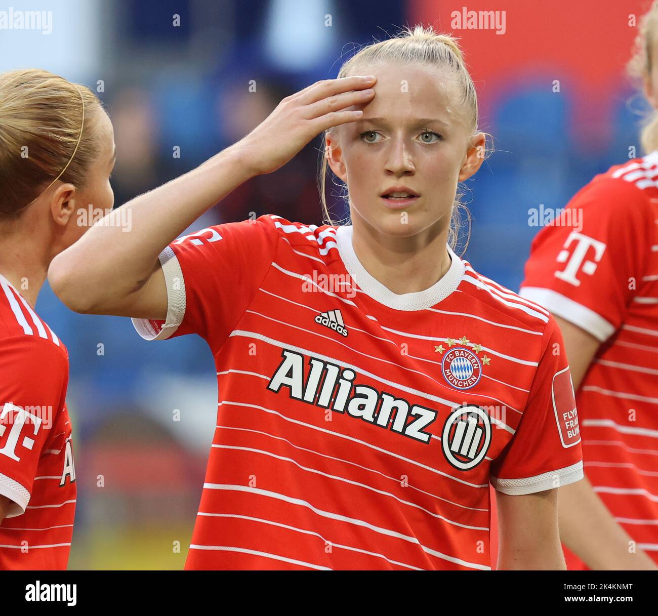 Duisburg, Germany. 02nd Oct, 2022. Flyeralarm Frauen Bundesliga ...