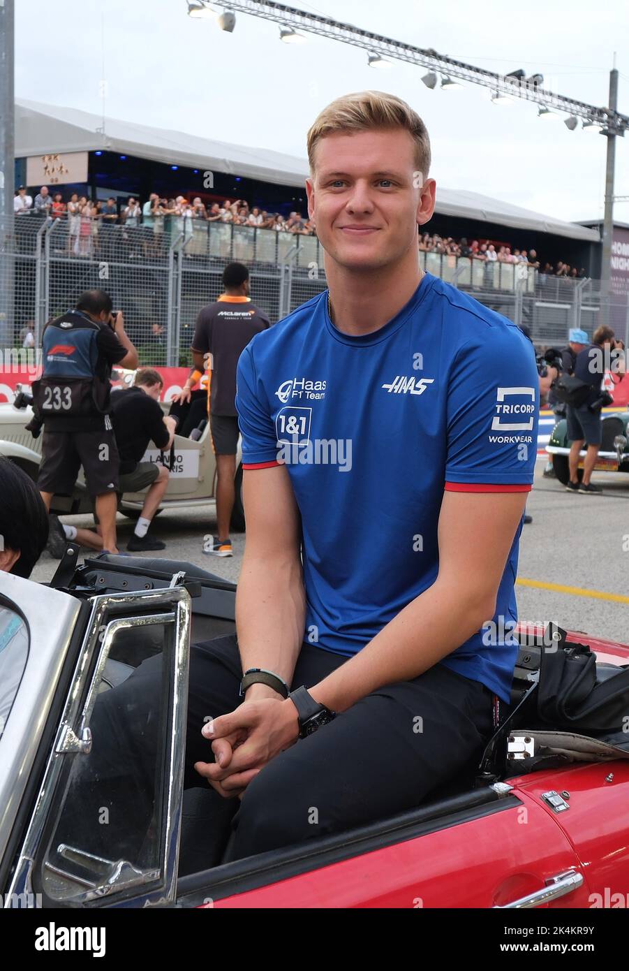 SINGAPORE, Singapore street circuit, 02. OCTOBER 2022: #47, Mick ...