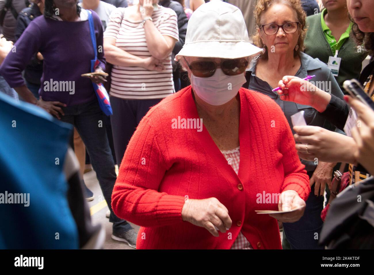 Rio De Janeiro, Brazil. 02nd Oct, 2022. Many elderly people attended ...
