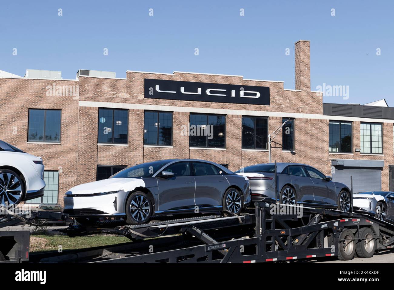 Chicago - Circa October 2022: Lucid Air Touring sedan display at the ...