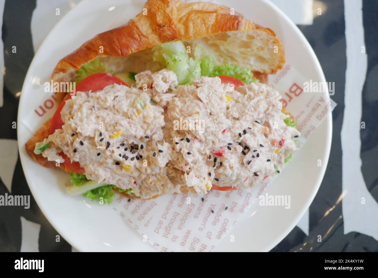 Tuna mayonnaise sandwich red onion hi-res stock photography and images ...