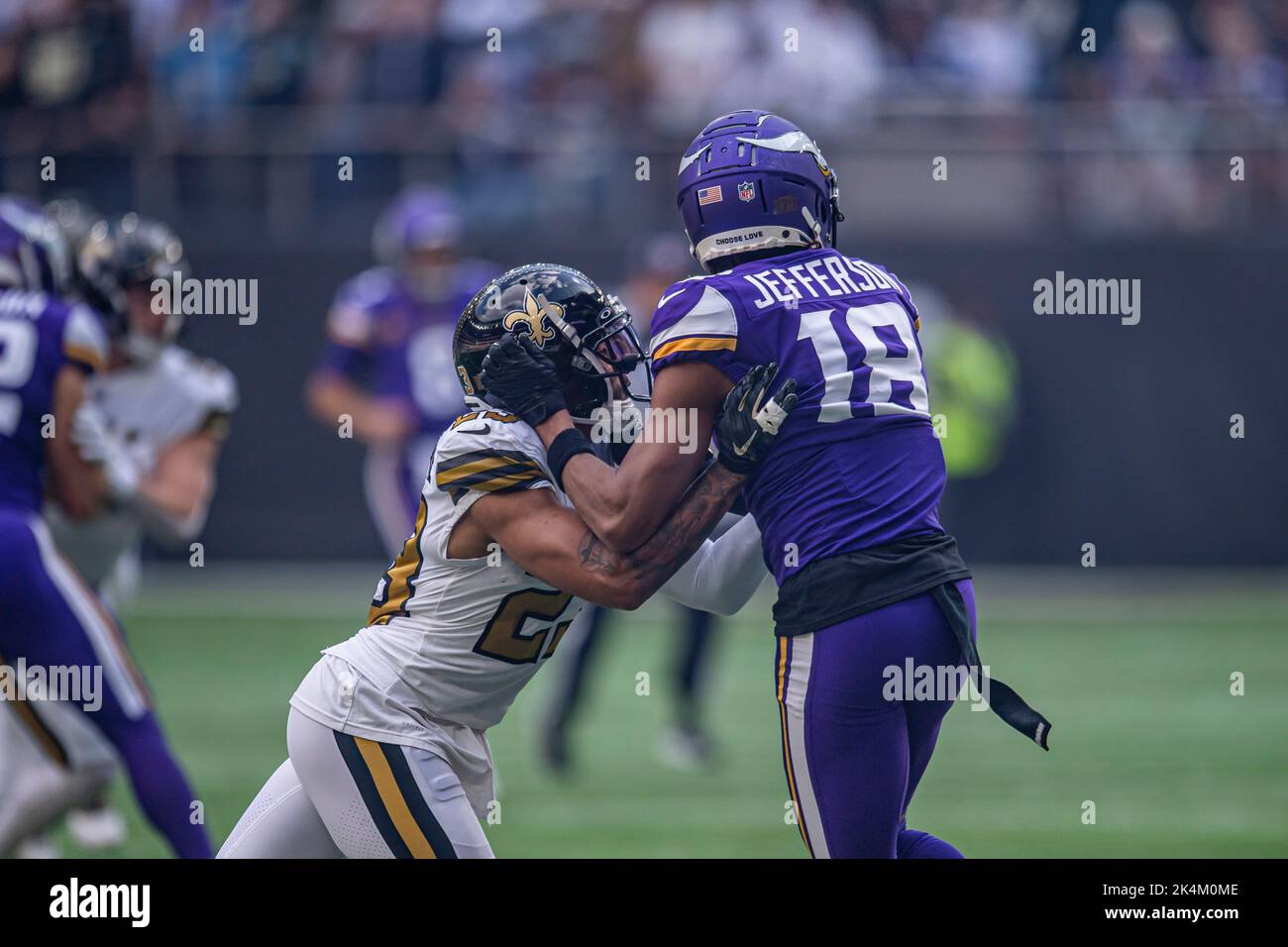 New lawns stadium hi-res stock photography and images - Alamy