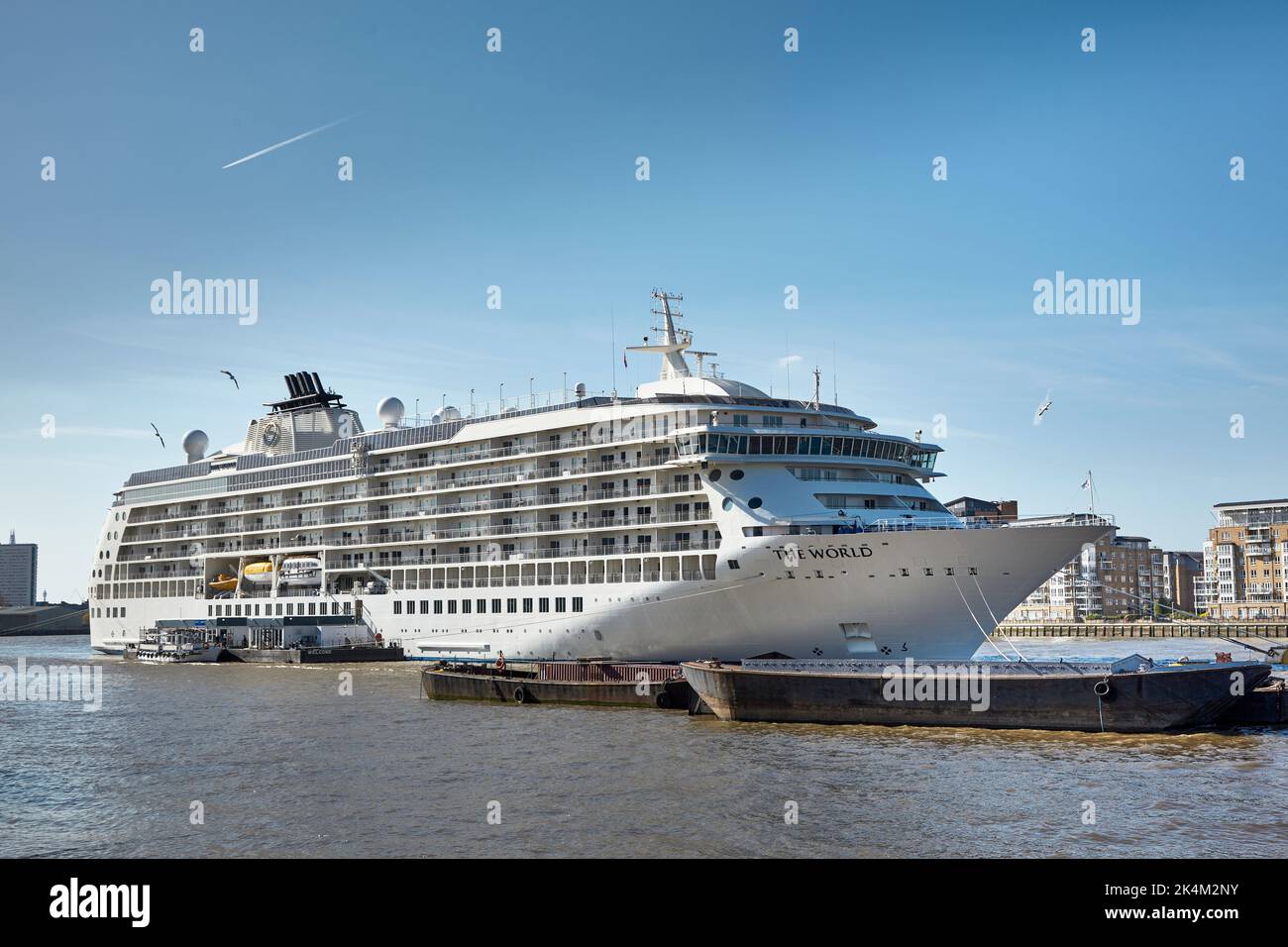 'The World' an exclusive private residential ship that circumnavigates ...