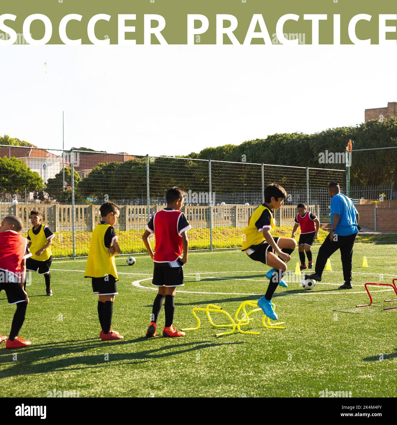 Soccer team training hi-res stock photography and images - Alamy