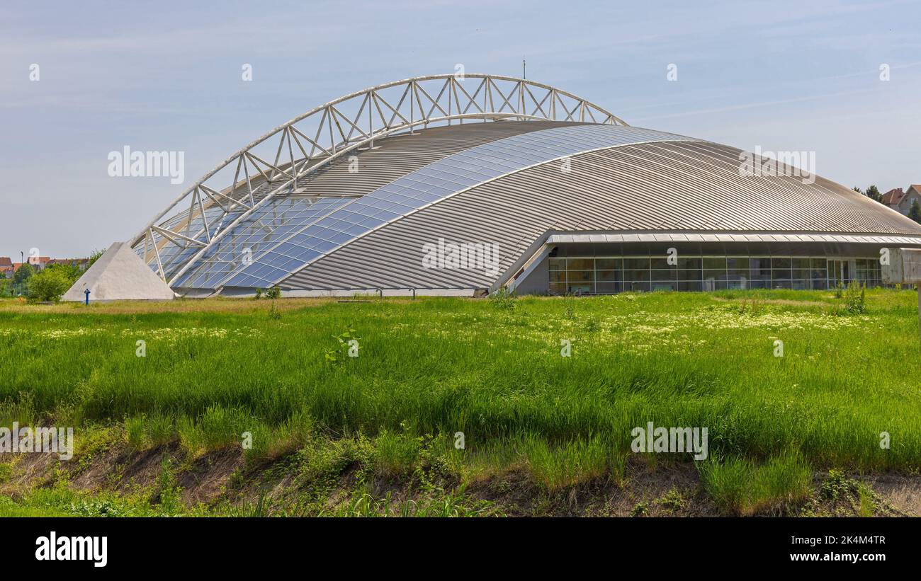 Big sports complex top hi-res stock photography and images - Alamy