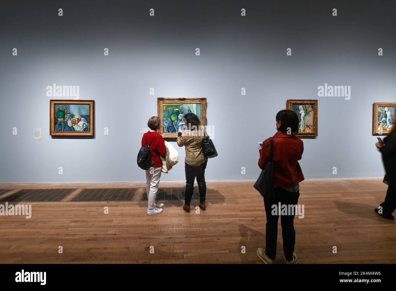 London, UK, 3rd October 2022, Cezanne exhibition at the Tate Modern ...