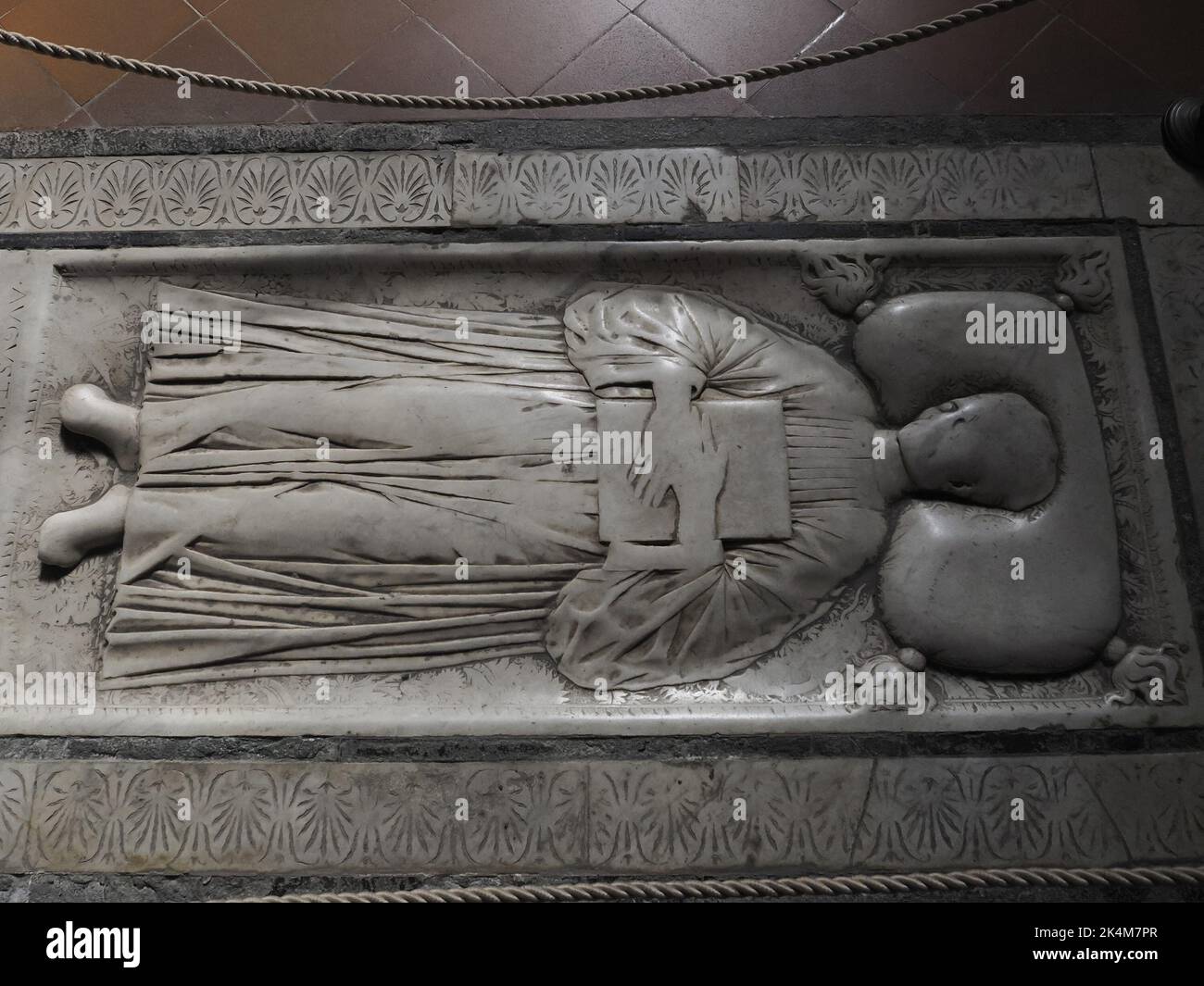 ground medieval tomb inside santa croce church florence Stock Photo - Alamy
