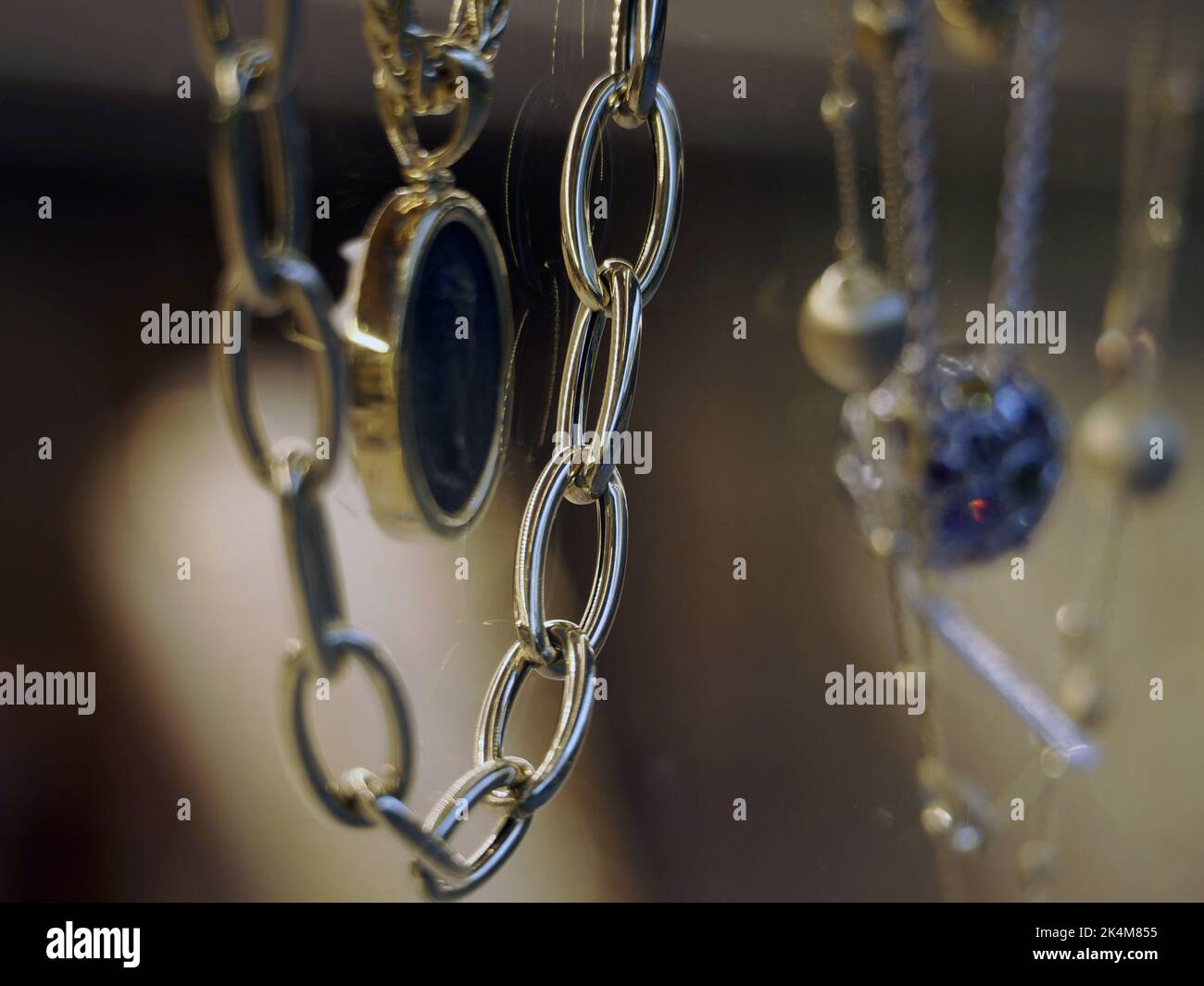 Jewellery shop ponte vecchio florence hi-res stock photography and ...