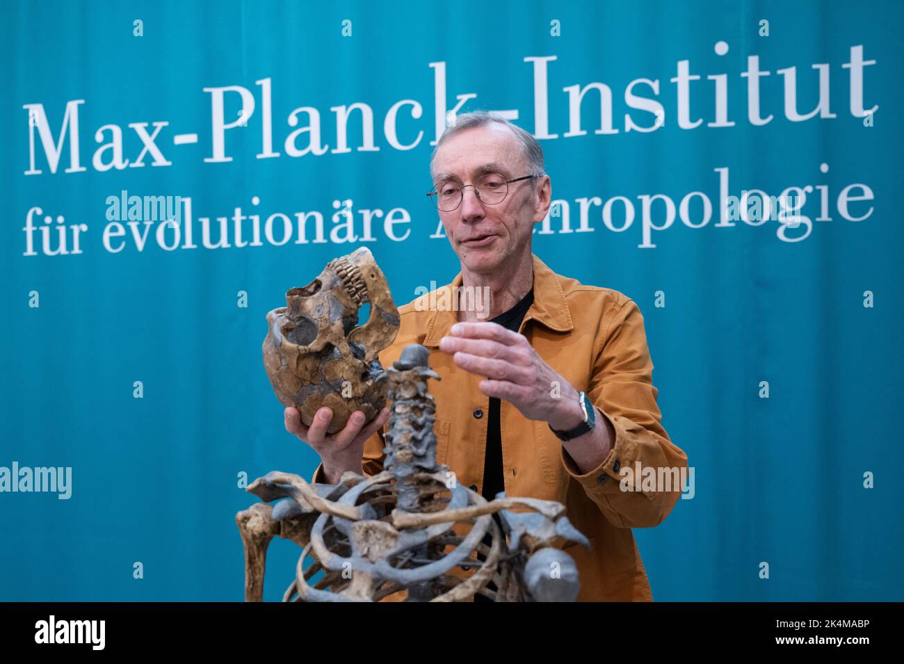 Leipzig, Germany. 03rd Oct, 2022. Swedish evolutionary researcher ...