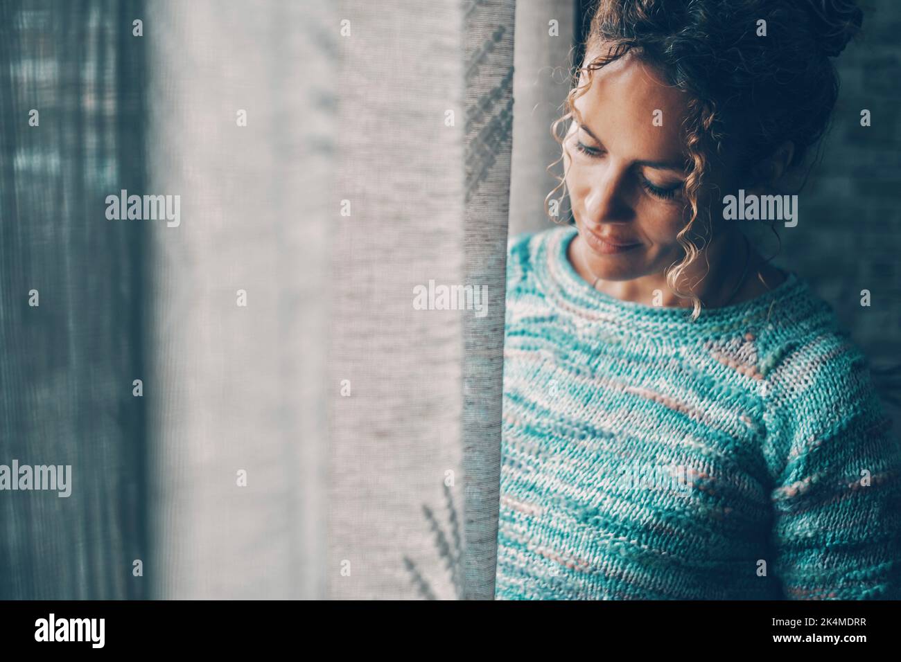 Happy smile blue eyes hi-res stock photography and images - Alamy