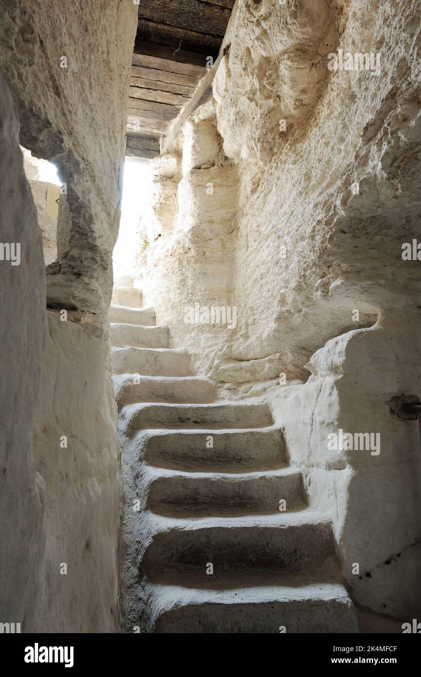 The caves of Beit Guvrin in Israel - the underground city of ancient ...