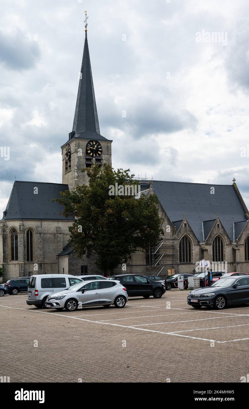 Zaventem, Flemish Brabant Region, Belgium - Church and square of the ... Zaventem, Flemish Brabant Region, Belgium - Church and square of the ...