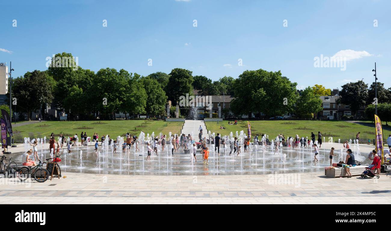Wide view of fountains from Town Hall. Fellowship Square, London ...