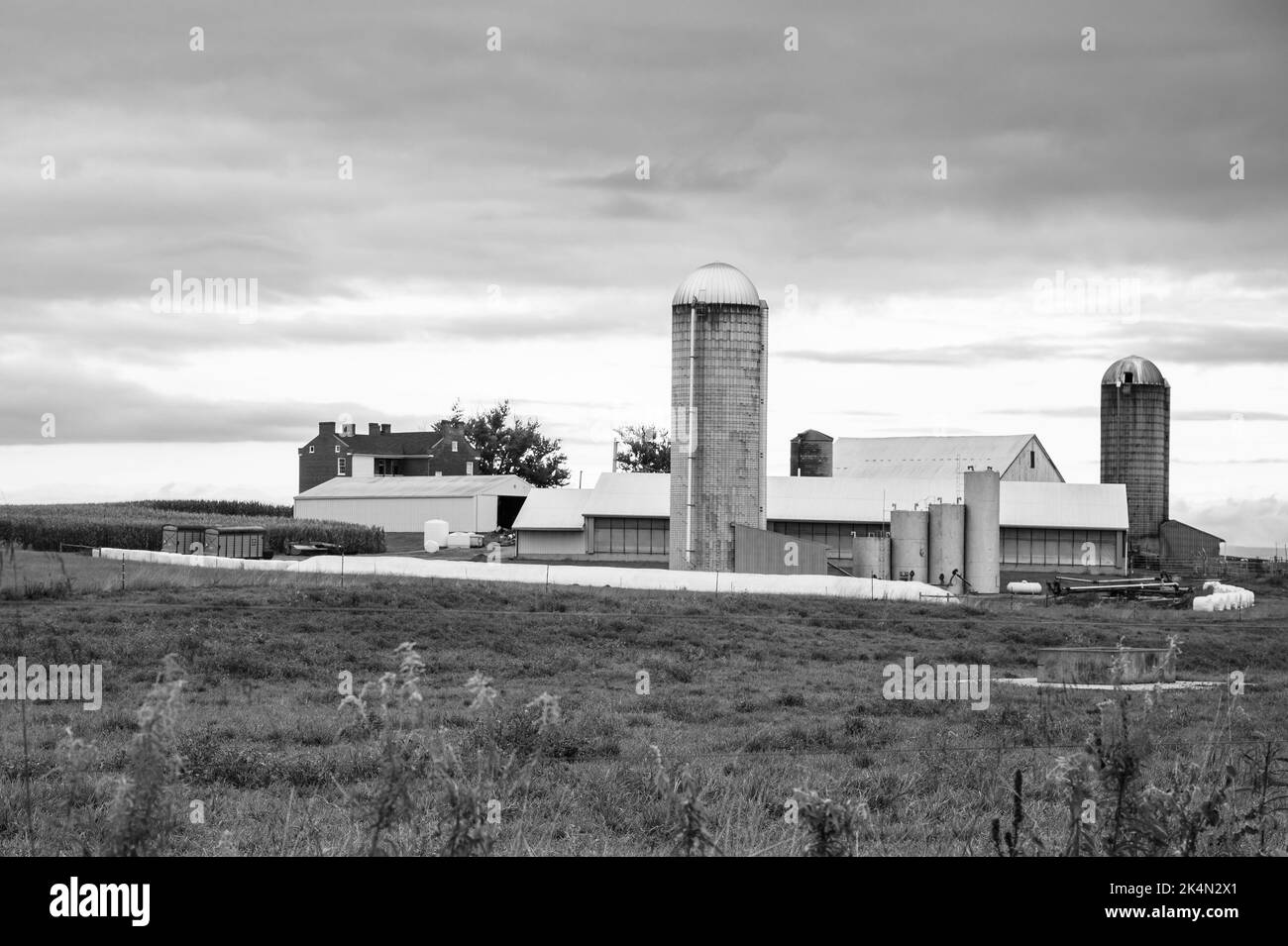 A grayscale of an old farm in Clear Spring, Maryland Stock Photo - Alamy