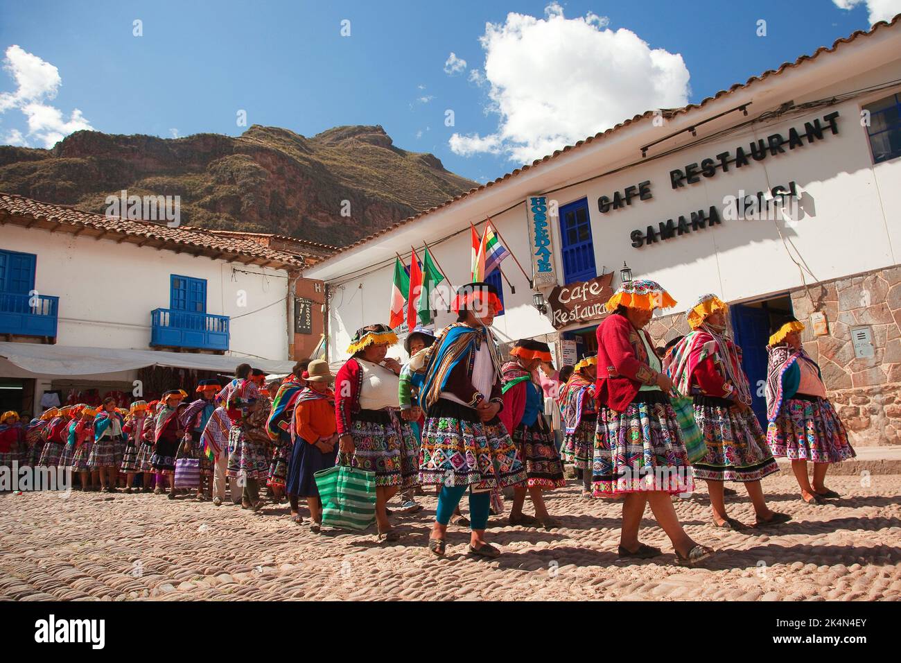 Indigenous inca hi-res stock photography and images - Alamy