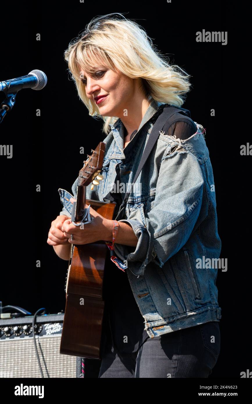 Anais Mitchell on the Mountain Stage on Day Three of the Green Man ...