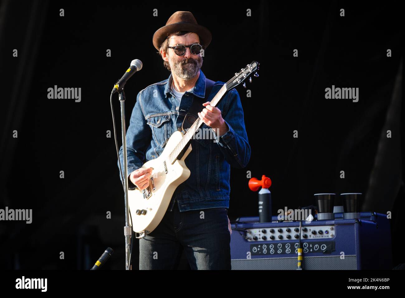Oliver everett mark hi-res stock photography and images - Alamy