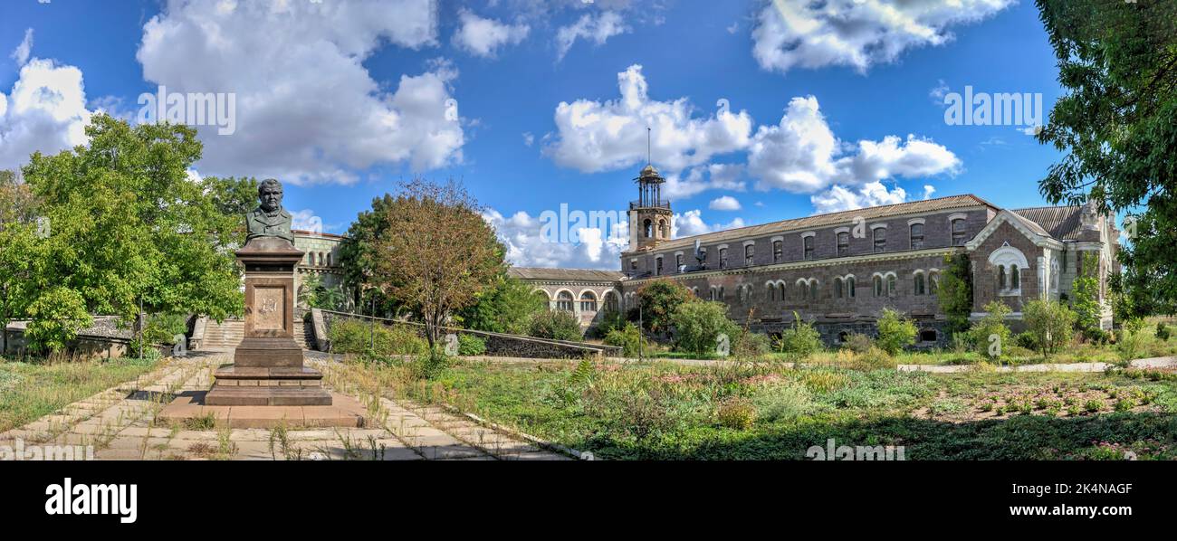 Abandoned old sanatorium Kuialnyk in Odessa, Ukraine Stock Photo - Alamy