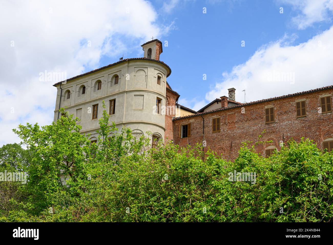 1200s castle hi-res stock photography and images - Alamy
