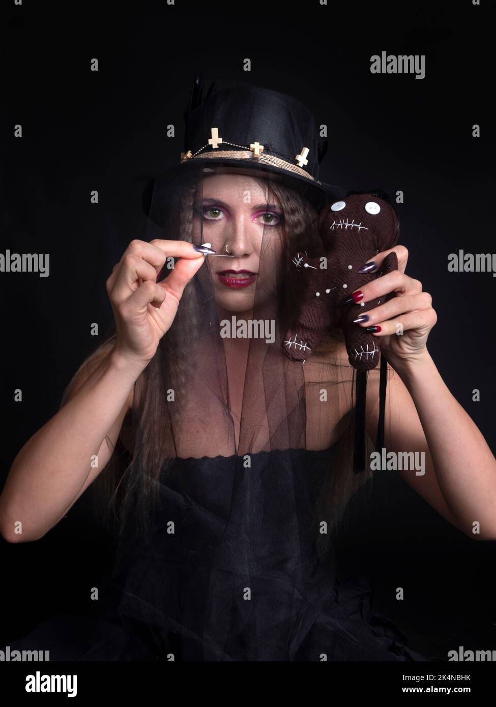 Ritual voodoo woman hi-res stock photography and images - Alamy