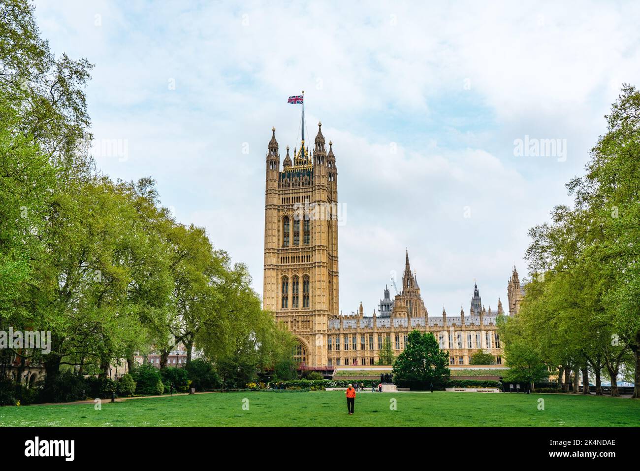 London, UK - 23.04.2022: House of Parlament, Victoria Tower and the ...