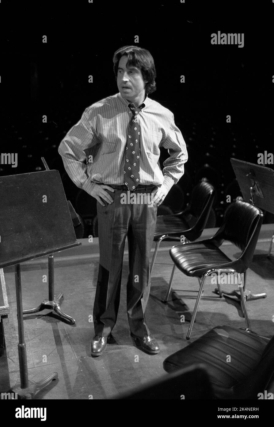 Riccardo Muti, Italian orchestra conductor, Philadelpia Orchestra ...