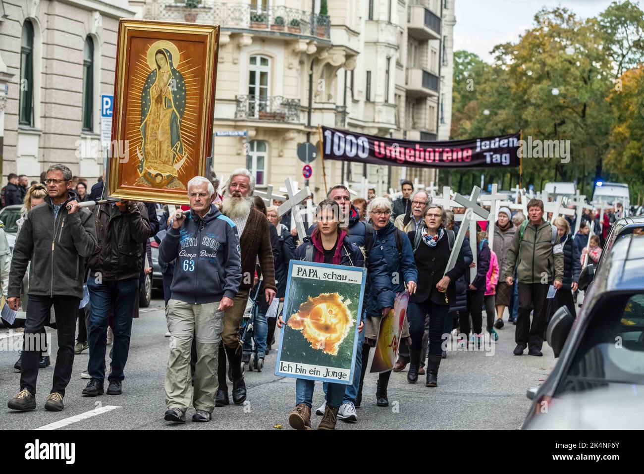 1000 kreuze hi-res stock photography and images - Alamy