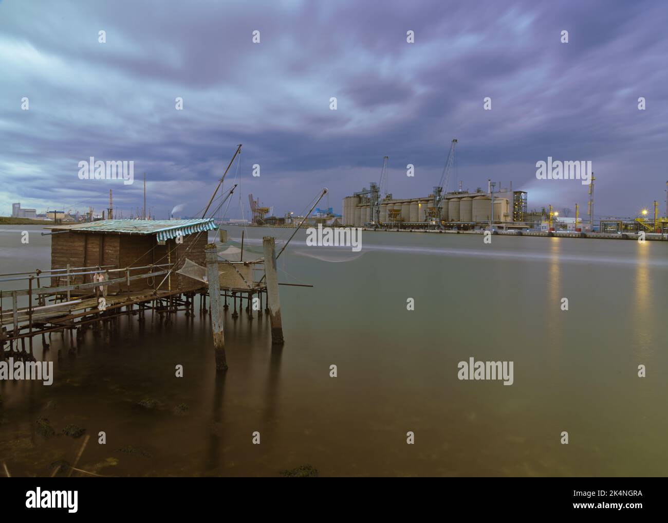 fishing hut (Porto Corsini Stock Photo - Alamy