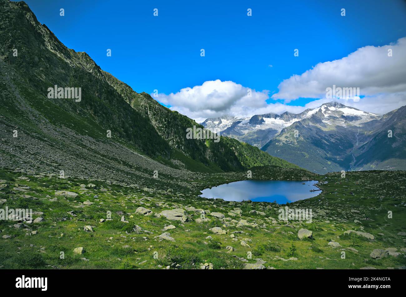 Chiusetta lake hi-res stock photography and images - Alamy