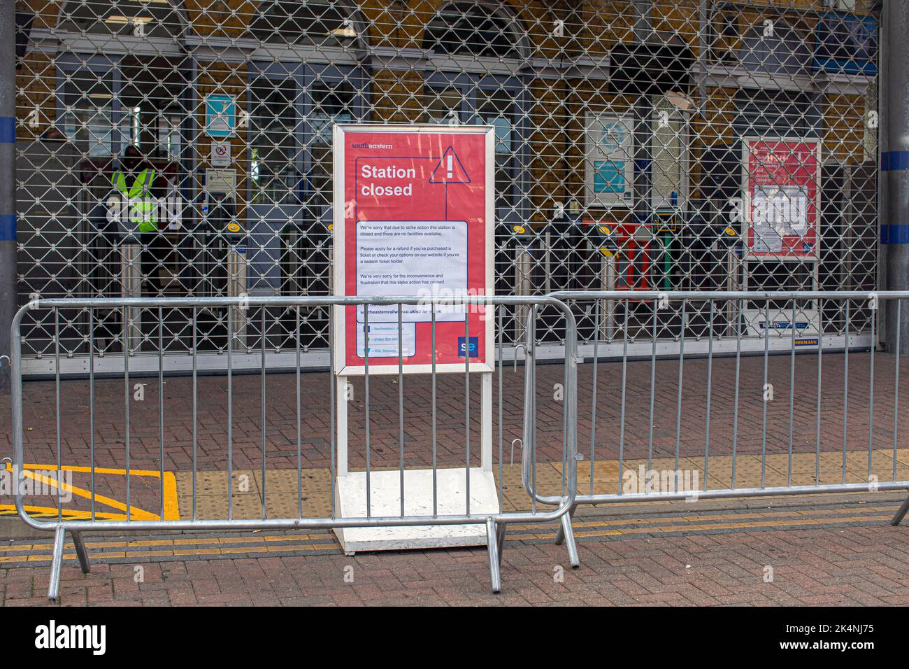 London UK, 1st October 2022. Closed Southeastern railway station at ...