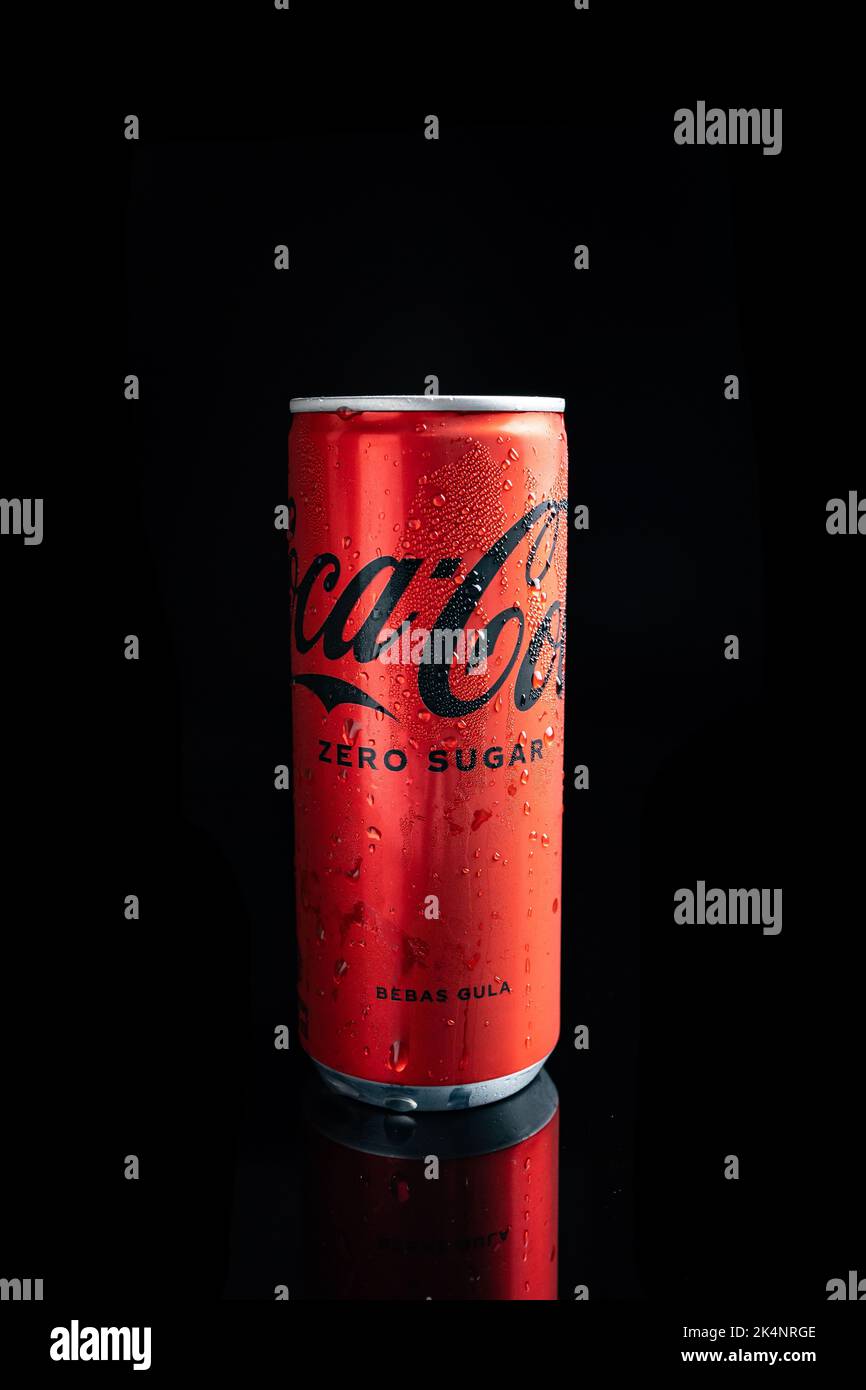 Coca cola jar hi-res stock photography and images - Alamy