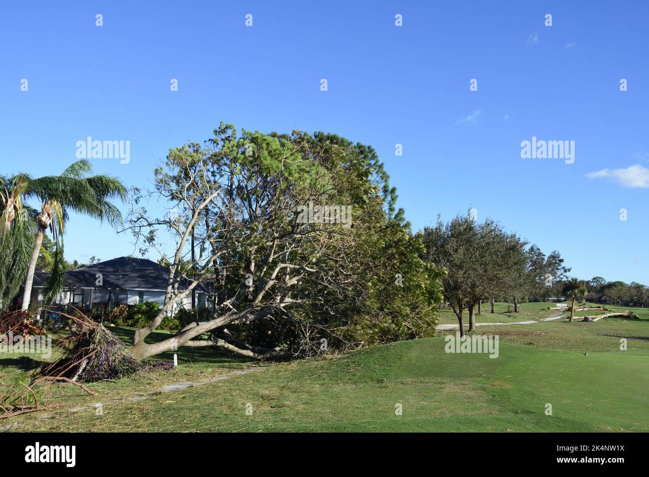 The aftermath of hurricane Ian hitting southwest Florida on Sept 28 ...