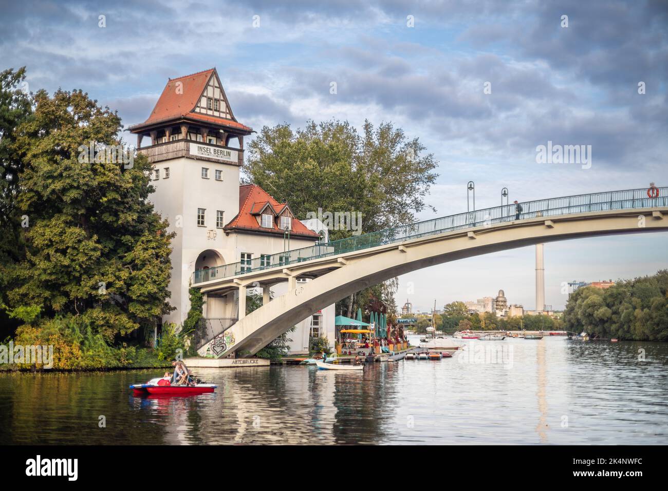 Abteibrücke (Abbey bridge) over the river Spree leading to the Island ...