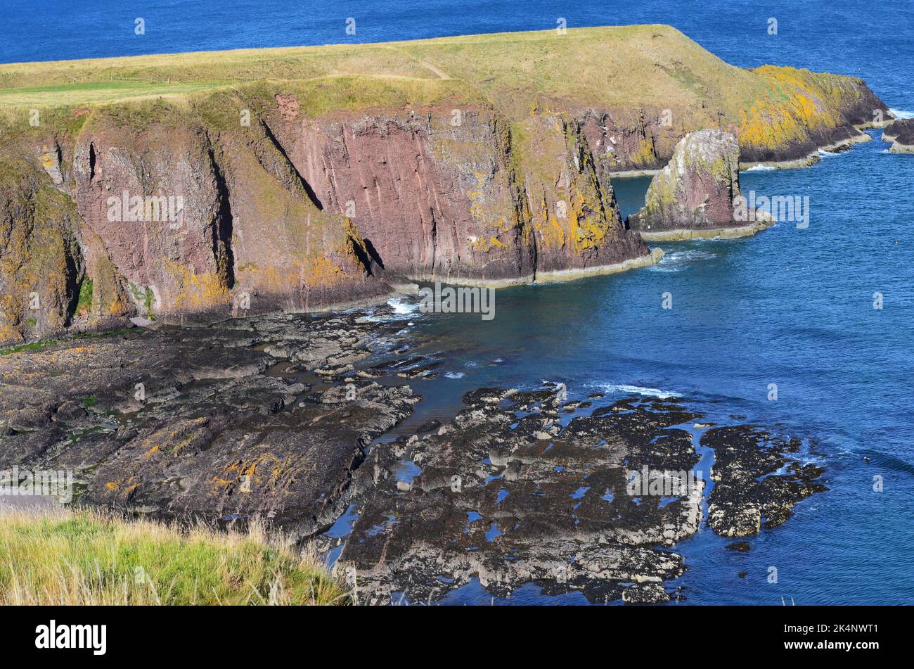 Sea cliffs along the coastal path for Dunottar Castle, Stonehaven ...