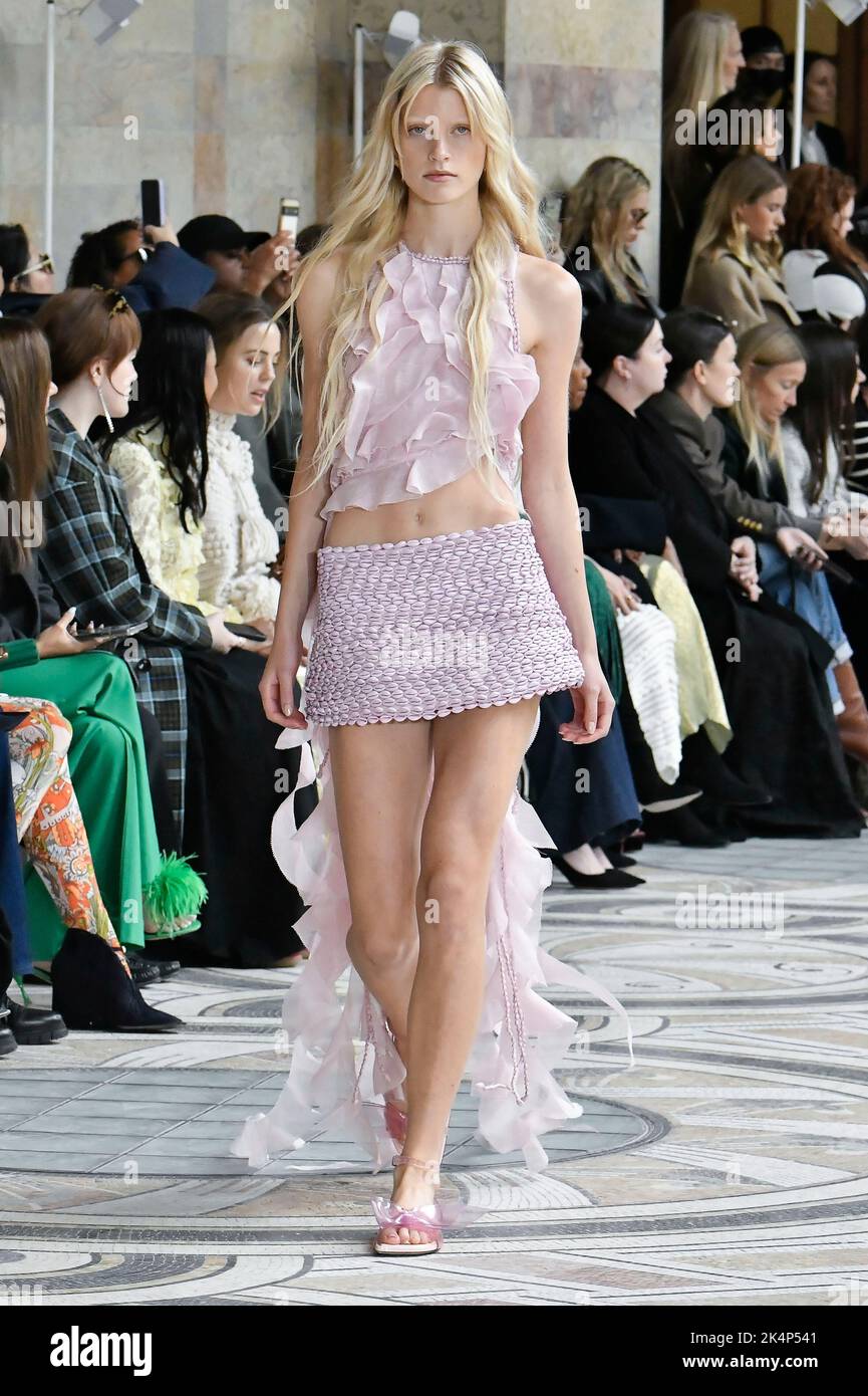 Paris, France, October 3, 2022. Model Tinka Carleton-Smith walks on the runway at the Zimmerman ...