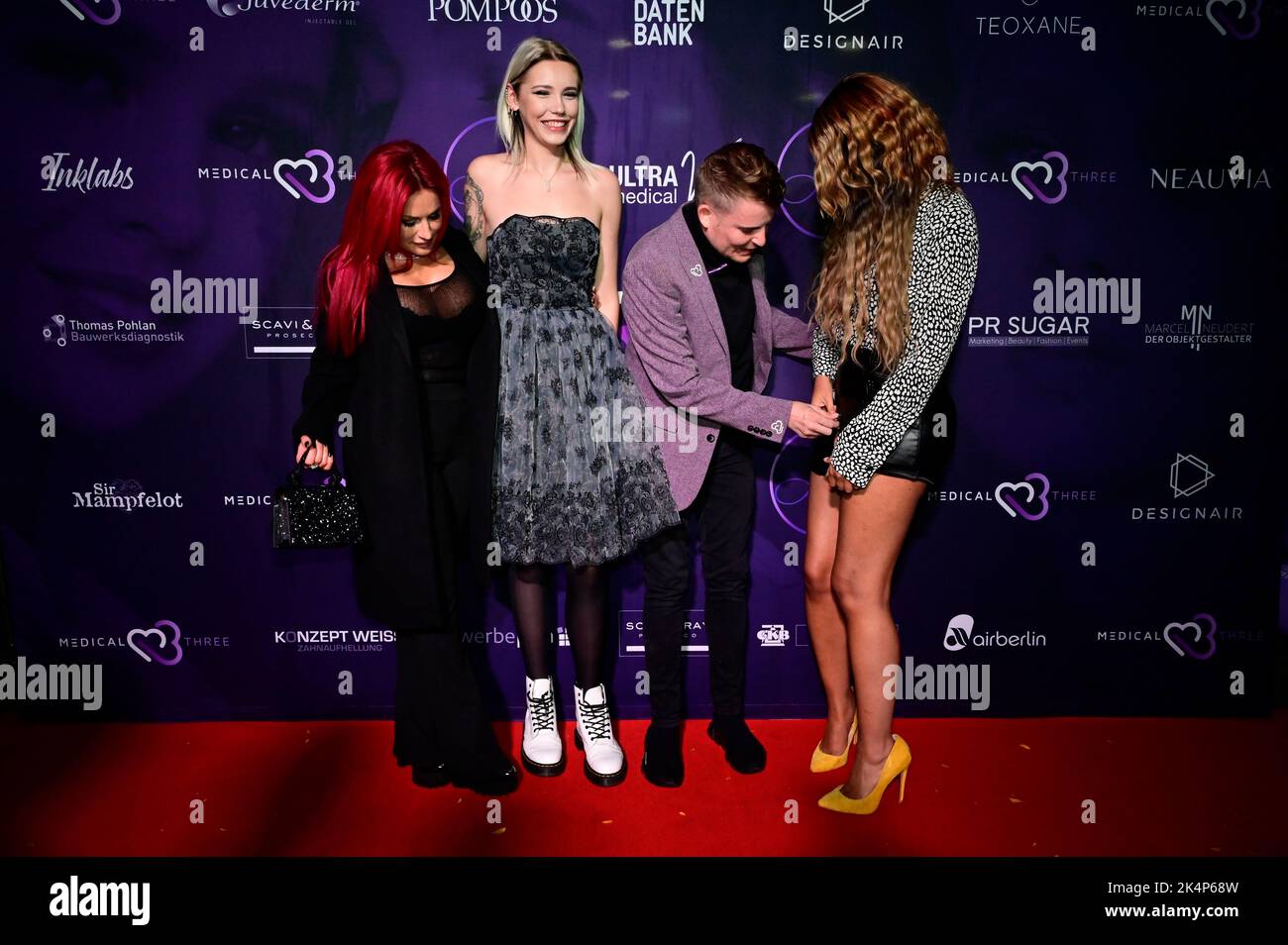 Julia Jasmin Rühle aka JJ,Julia Przybylski aka Julia (GNTM), Jan ...